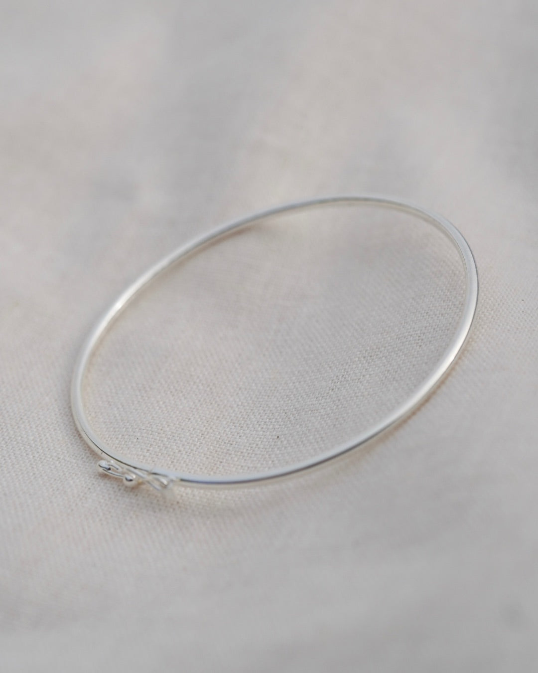 Esclava SILVER Broche ovalada – Tauler Joyas